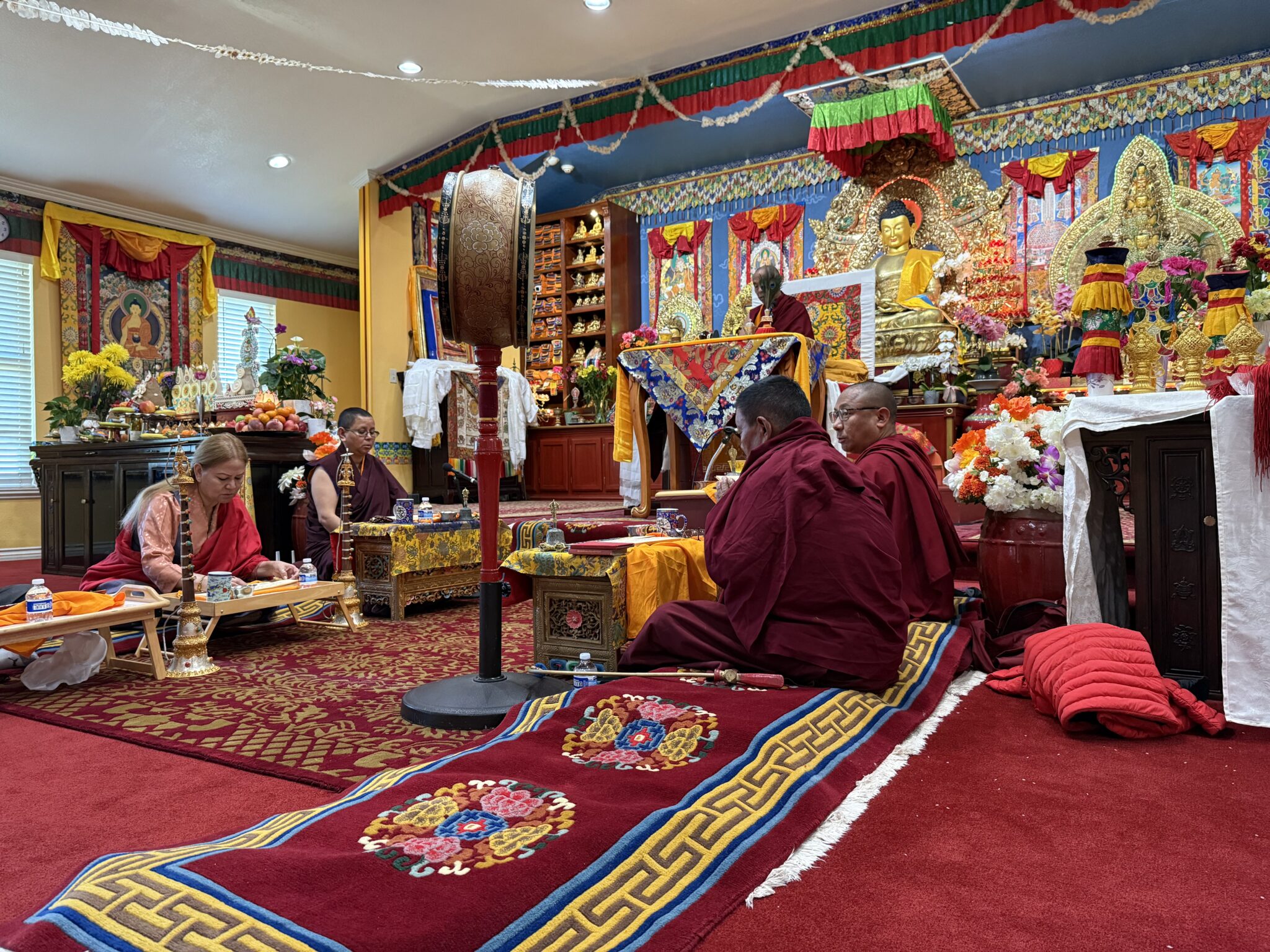 His Eminence Tulku Ngawang Lapsum Rinpoche Bestows Konchog Chidue ...